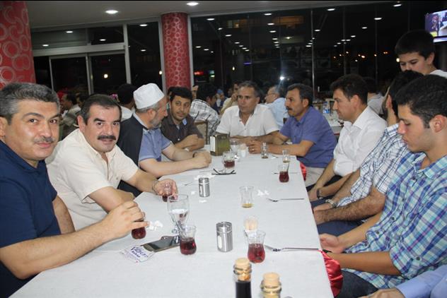 Adana Müftülüğü Personeli İftar Programında Buluştu.