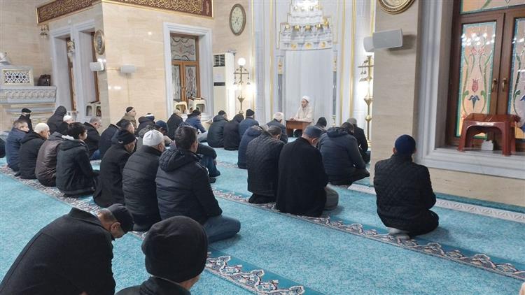 "Beylikdüzü Müftülüğü Hz.Ebubekir Cami Sabah Namazı Buluşması"