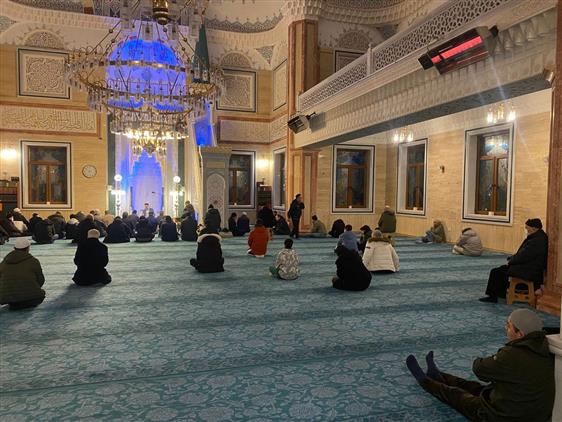 "Beylikdüzü Müftülüğü Mevlana Cami Sabah Namazı Buluşması"